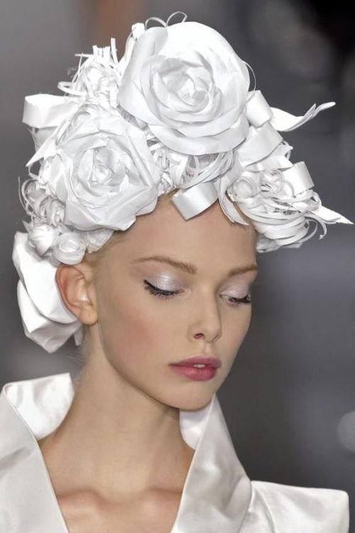 IL CAPPELLO DA SPOSA, ACCESSORIO GLAM PER MOLTE...MA NON PER TUTTE ...